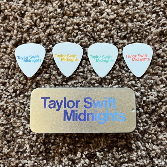 Taylor Swift | Accessories | New Taylor Swift Midnights Guitar Picks ...